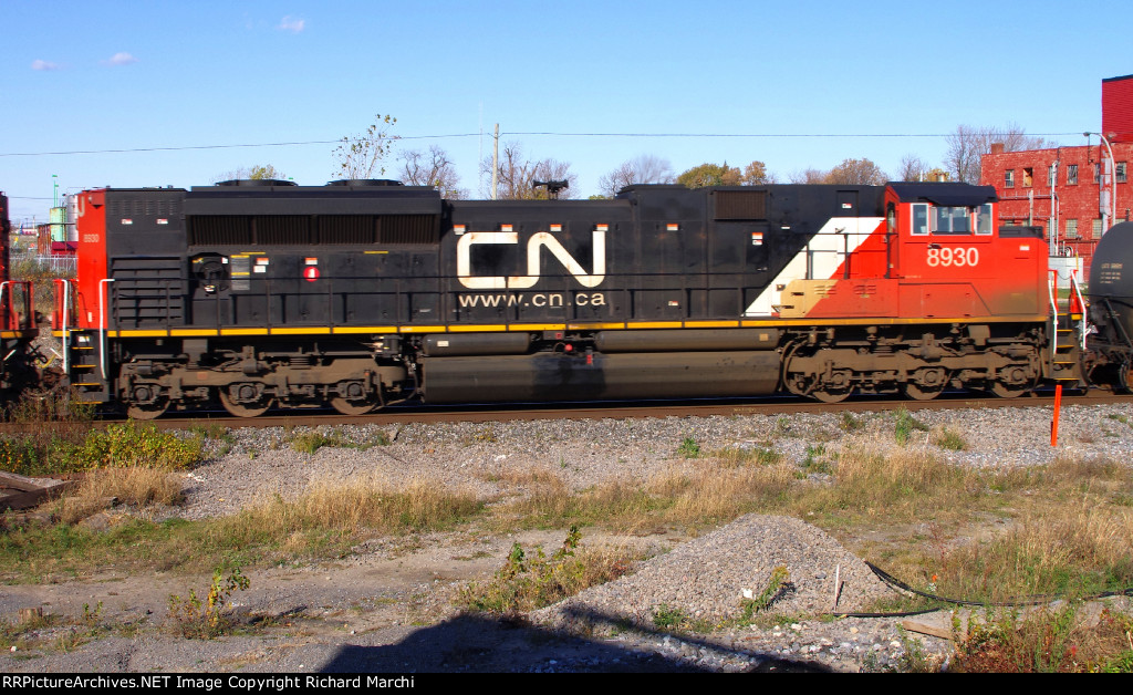 CN 8930